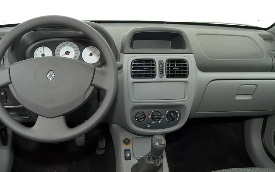 Renault Clio Expression 1.6 16V 2007: ainda vale a pena hoje? - Cimbaju